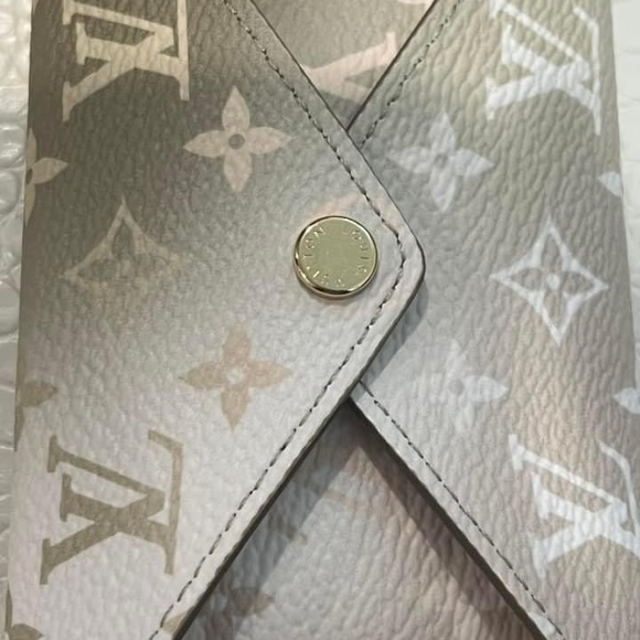 Louis Vuitton | Bags | Louis Vuitton Limited Edition Summer Pool Small ...